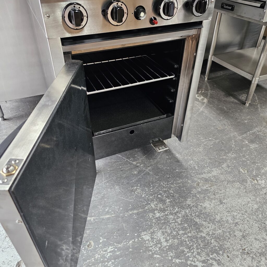 Best Refurbished Moffat Cobra 4 Burner Oven Range